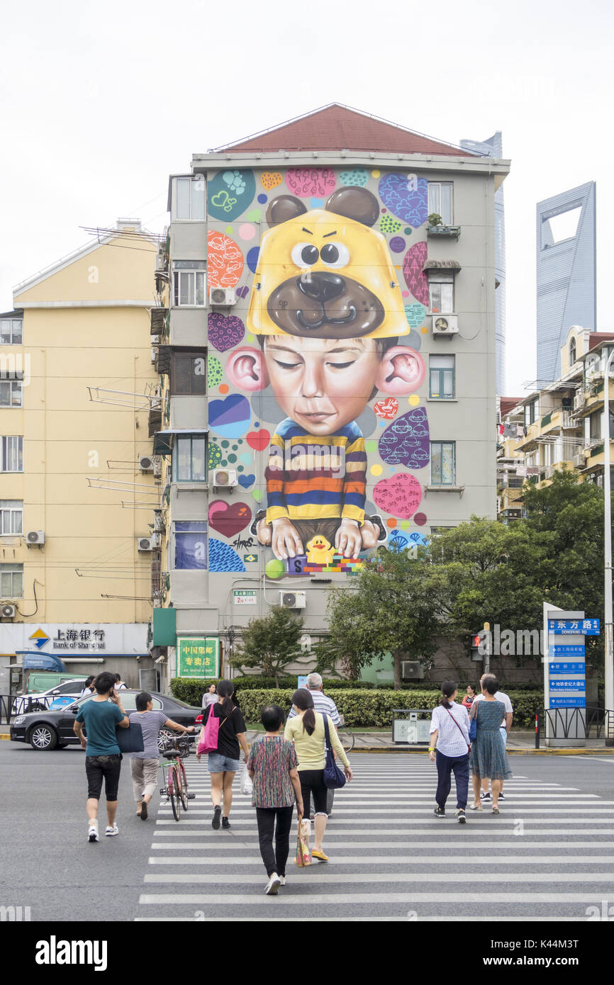 Graffiti wall in shanghai china hi-res stock photography and images - Alamy