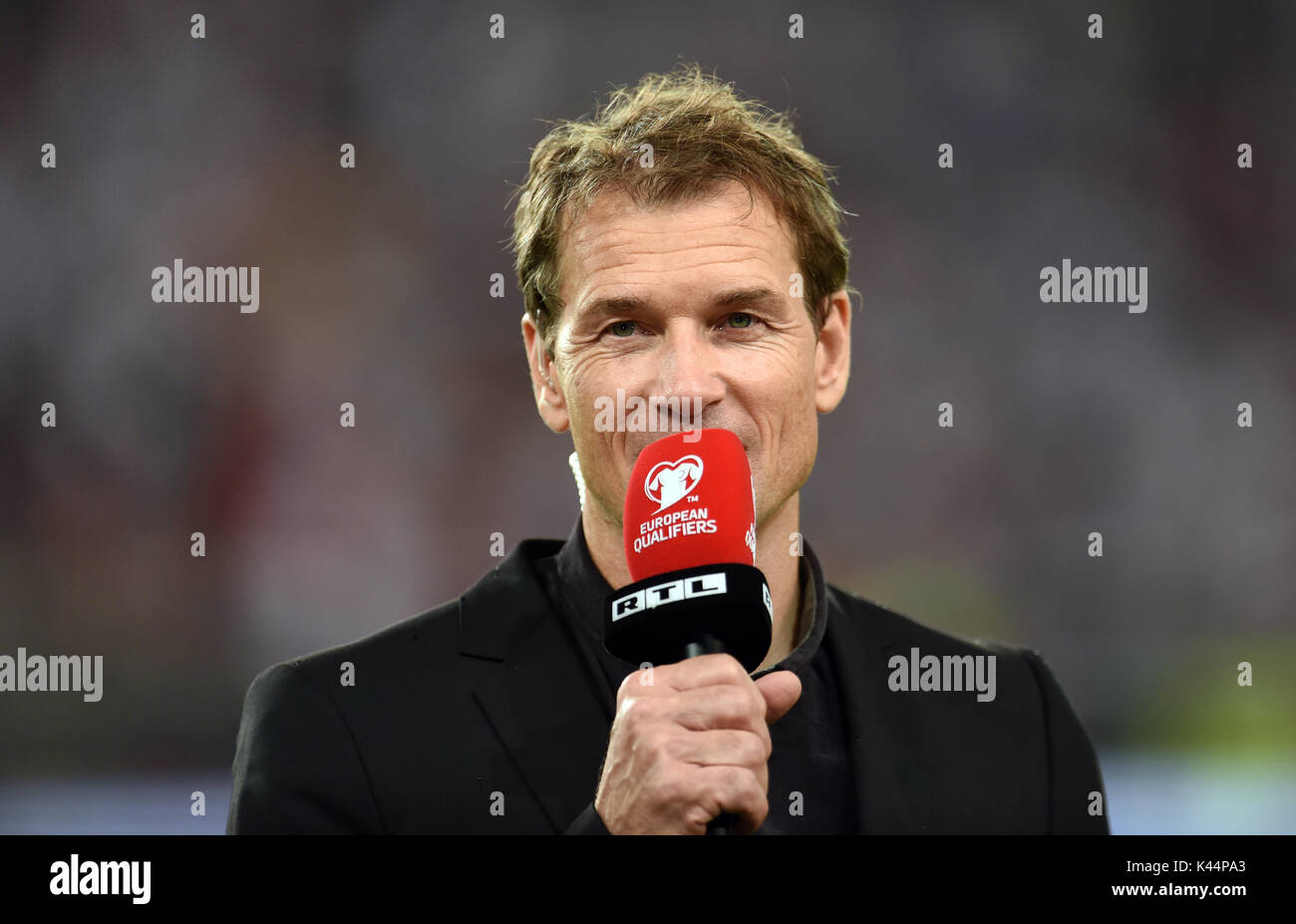The former national goalkeeper and current RTL TV expert Jens Lehmann ...