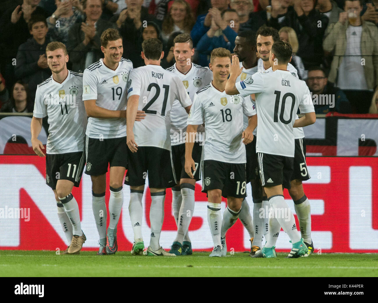 Stuttgart, Germany. 04th Sep, 2017. Germany's Timo Werner (L-R), Leon ...