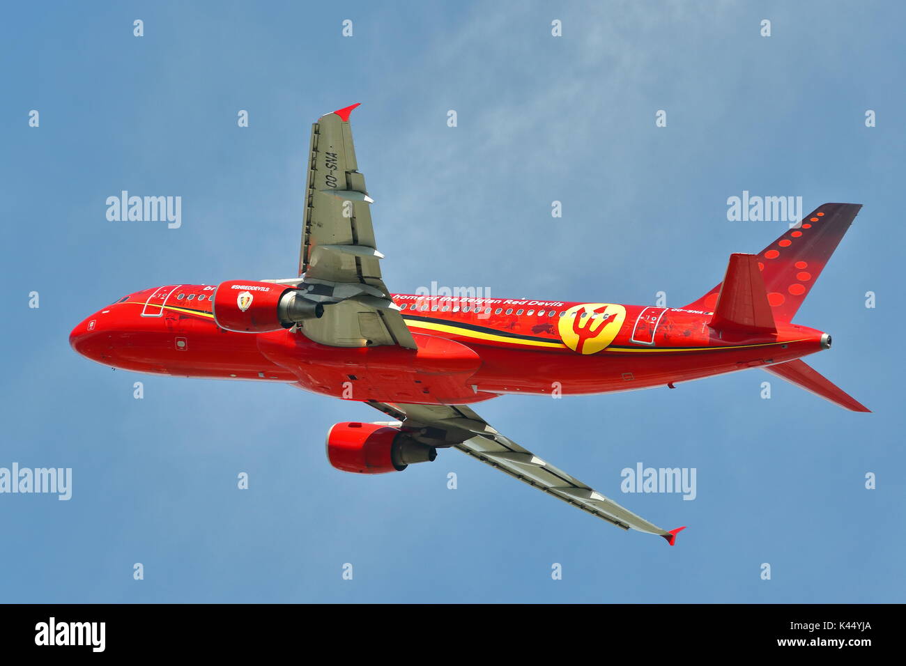 Belgian Red Devils Plane High Resolution Stock Photography and Images ...