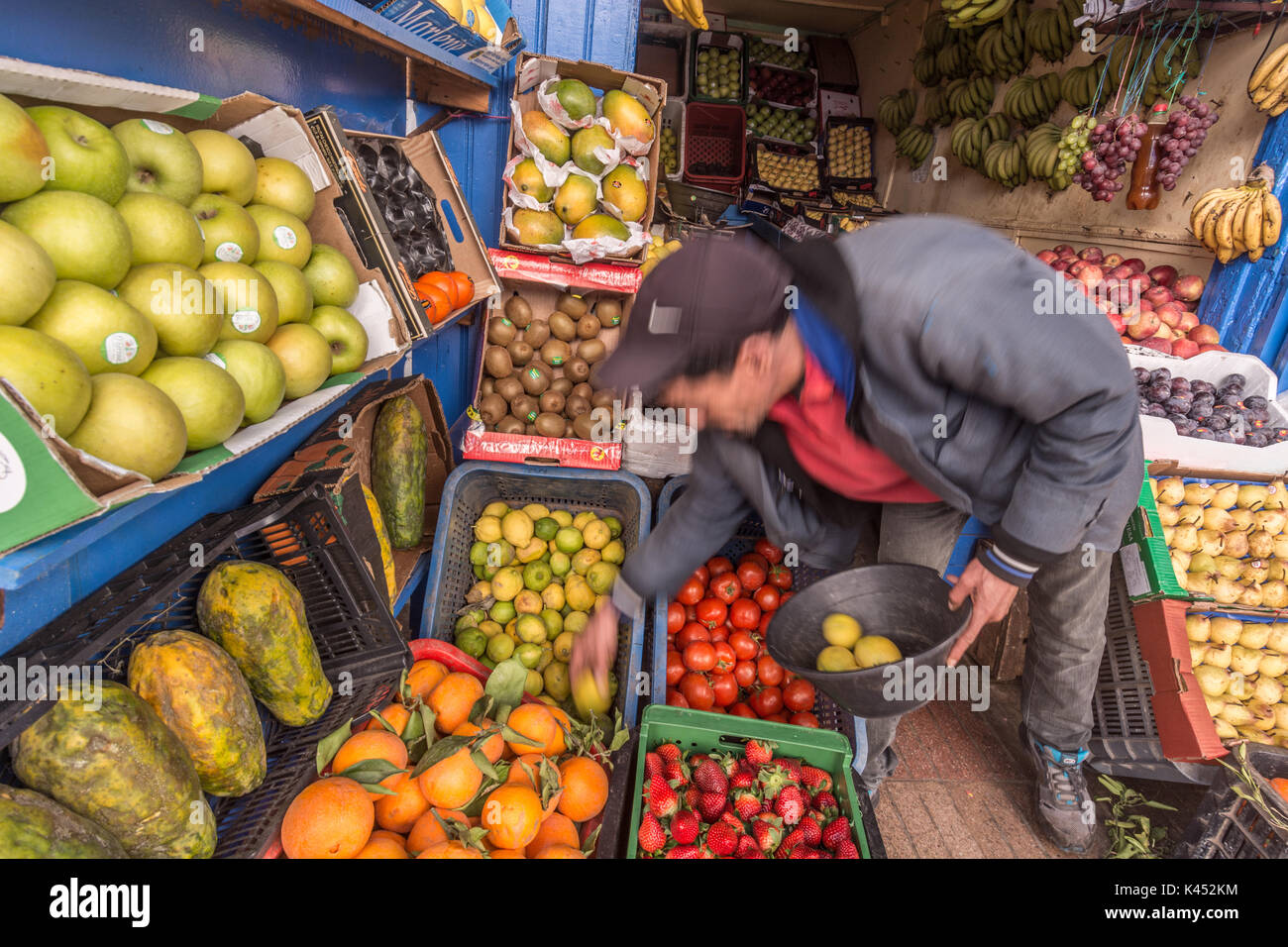Green grocer north africa hi-res stock photography and images - Alamy
