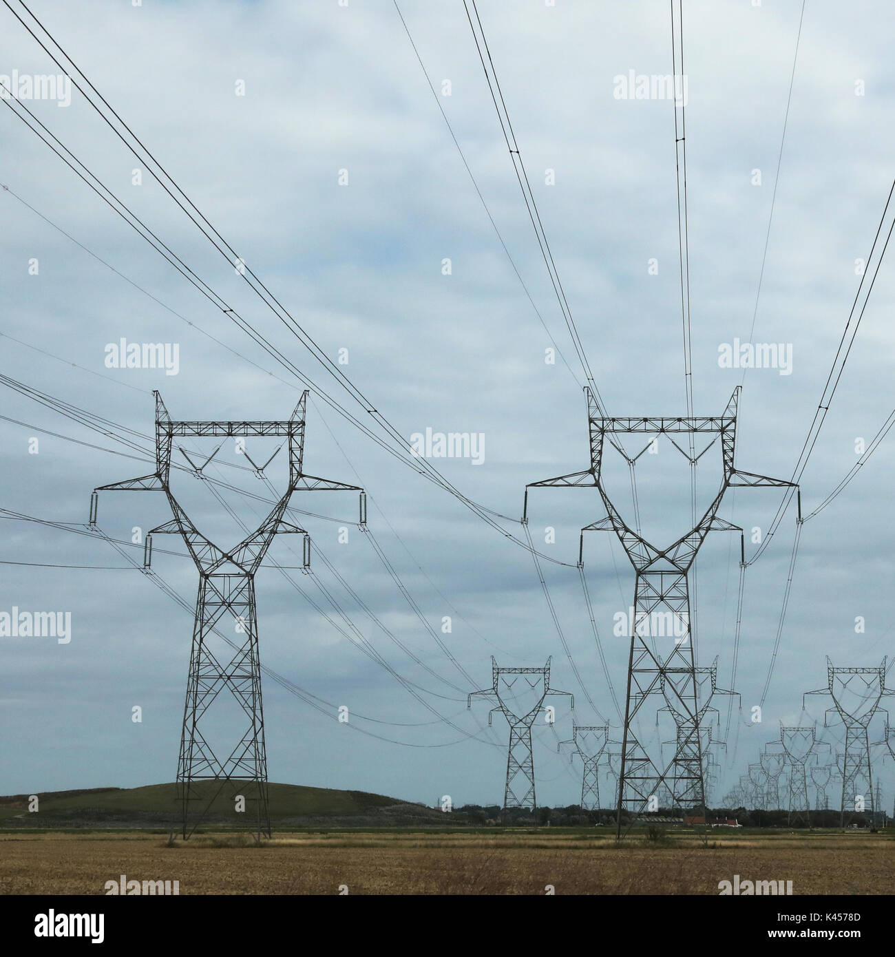 Electricity pylons france hi-res stock photography and images - Alamy