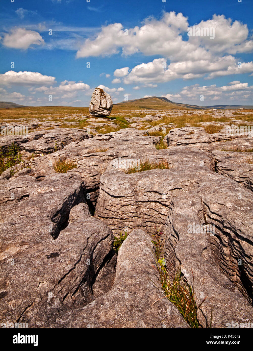 Dales erratic not norber not scales hi-res stock photography and images ...