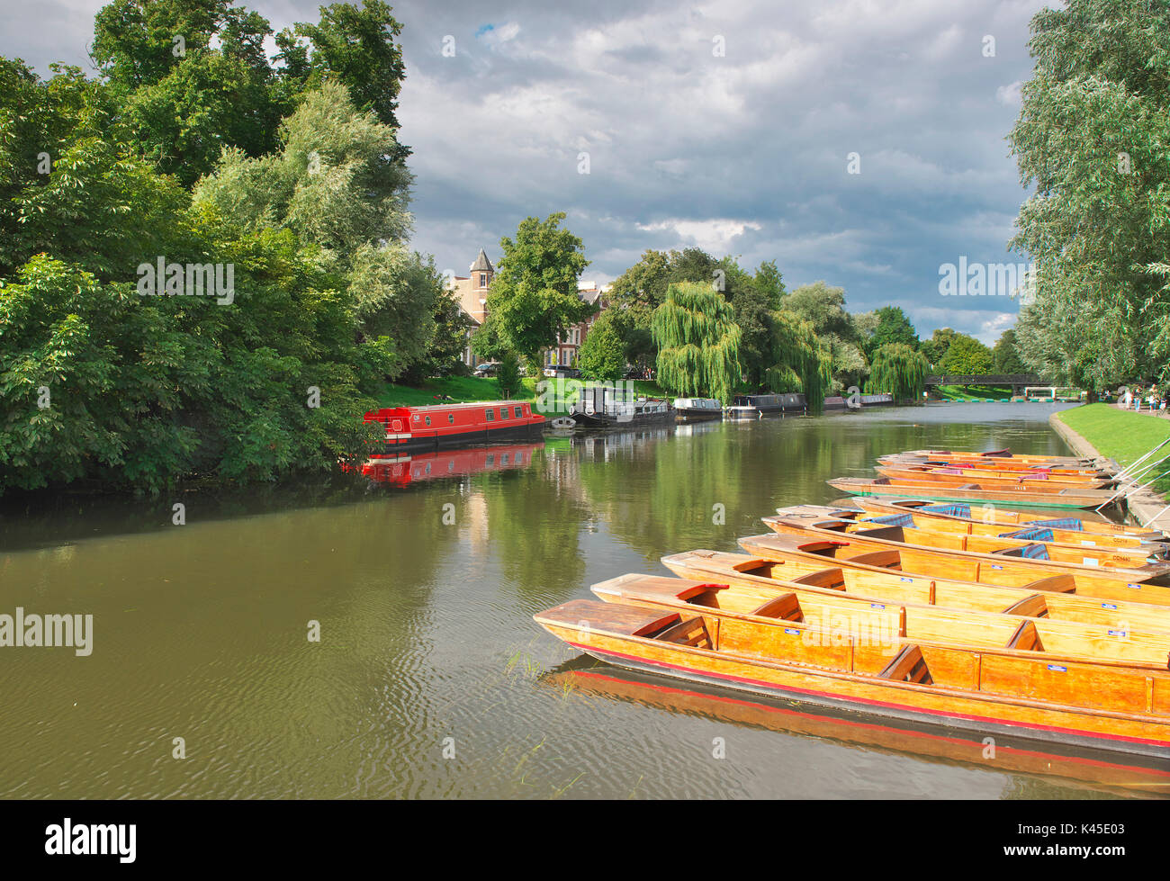 Morning quiet busy sky hi-res stock photography and images - Alamy