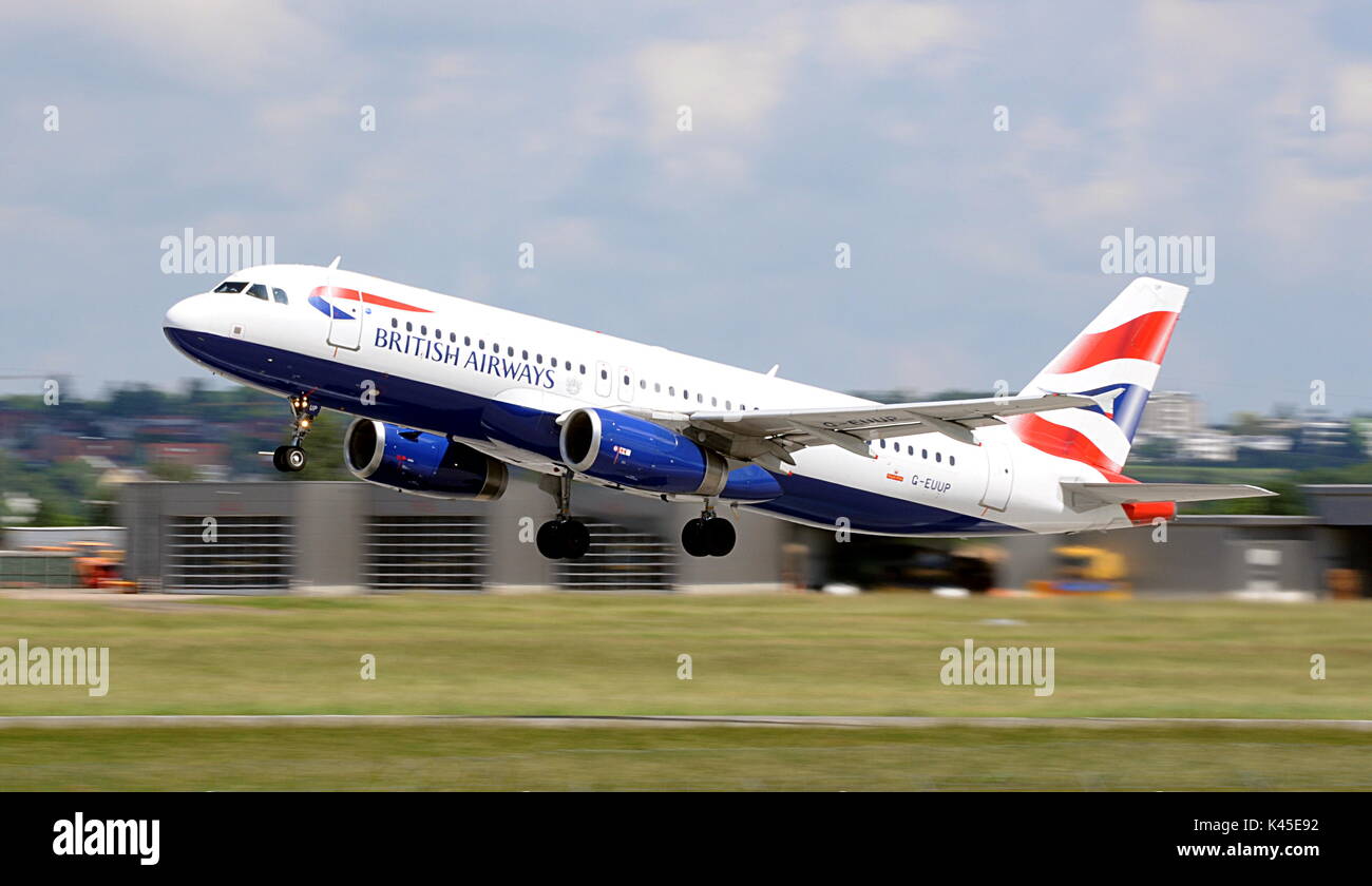 British Airways Airbus A320 Tail High Resolution Stock Photography and ...