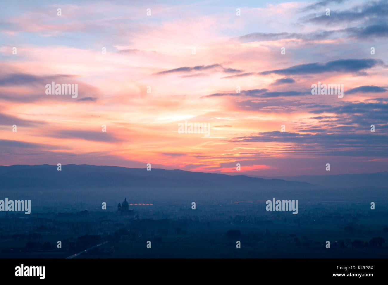 Assisi valley view of assisi hi-res stock photography and images - Alamy