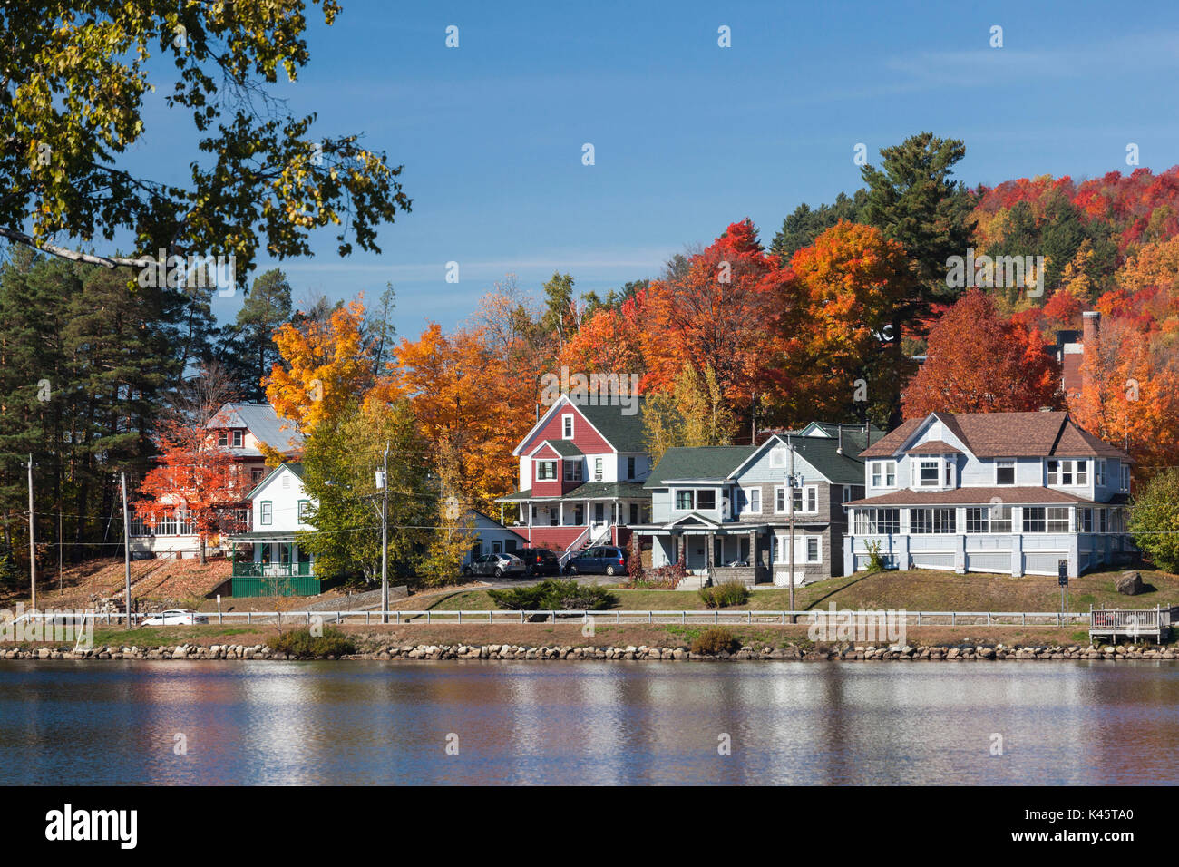 Saranac lake hi-res stock photography and images - Alamy