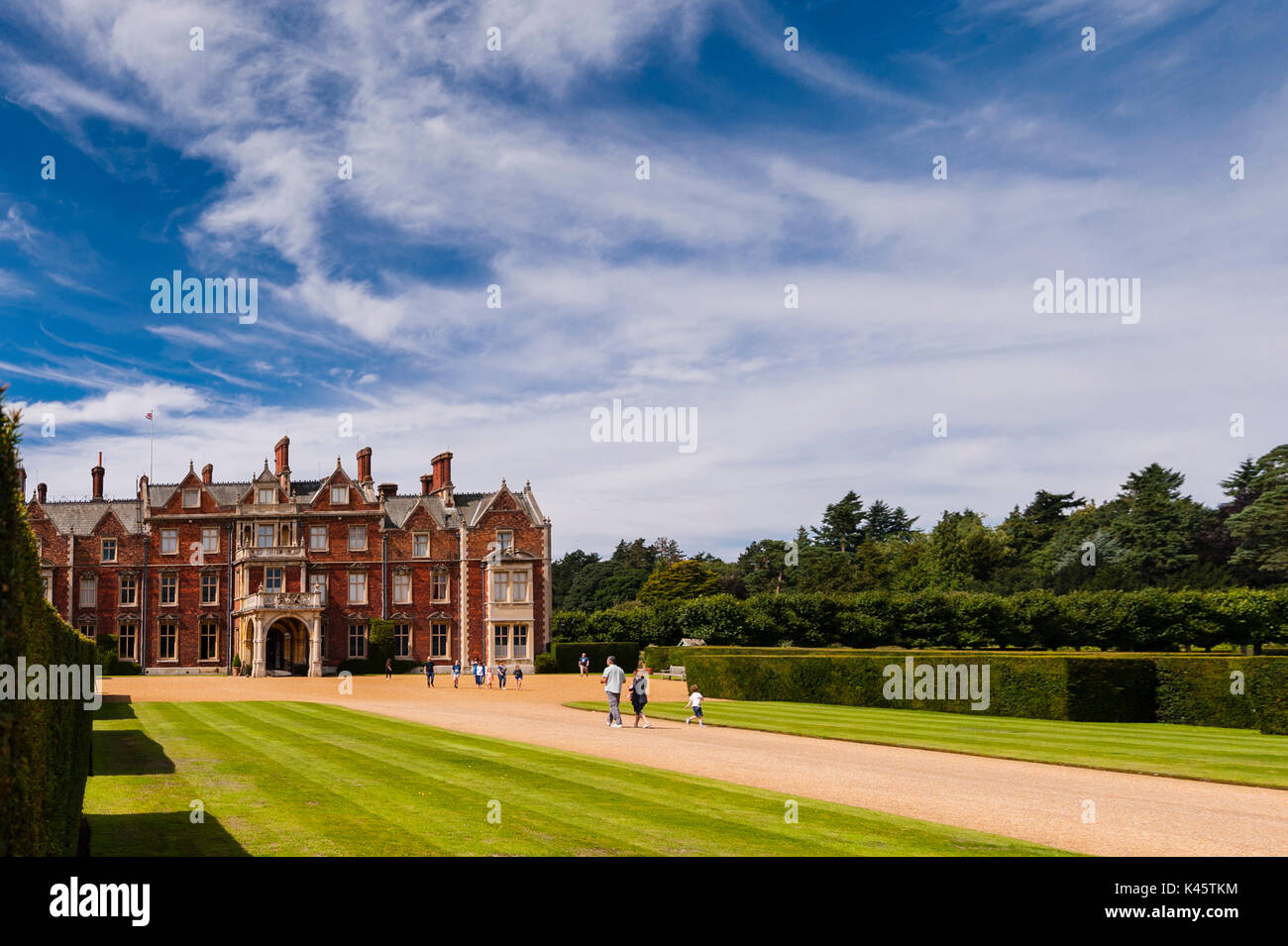 Sandringham house exterior hi-res stock photography and images - Alamy
