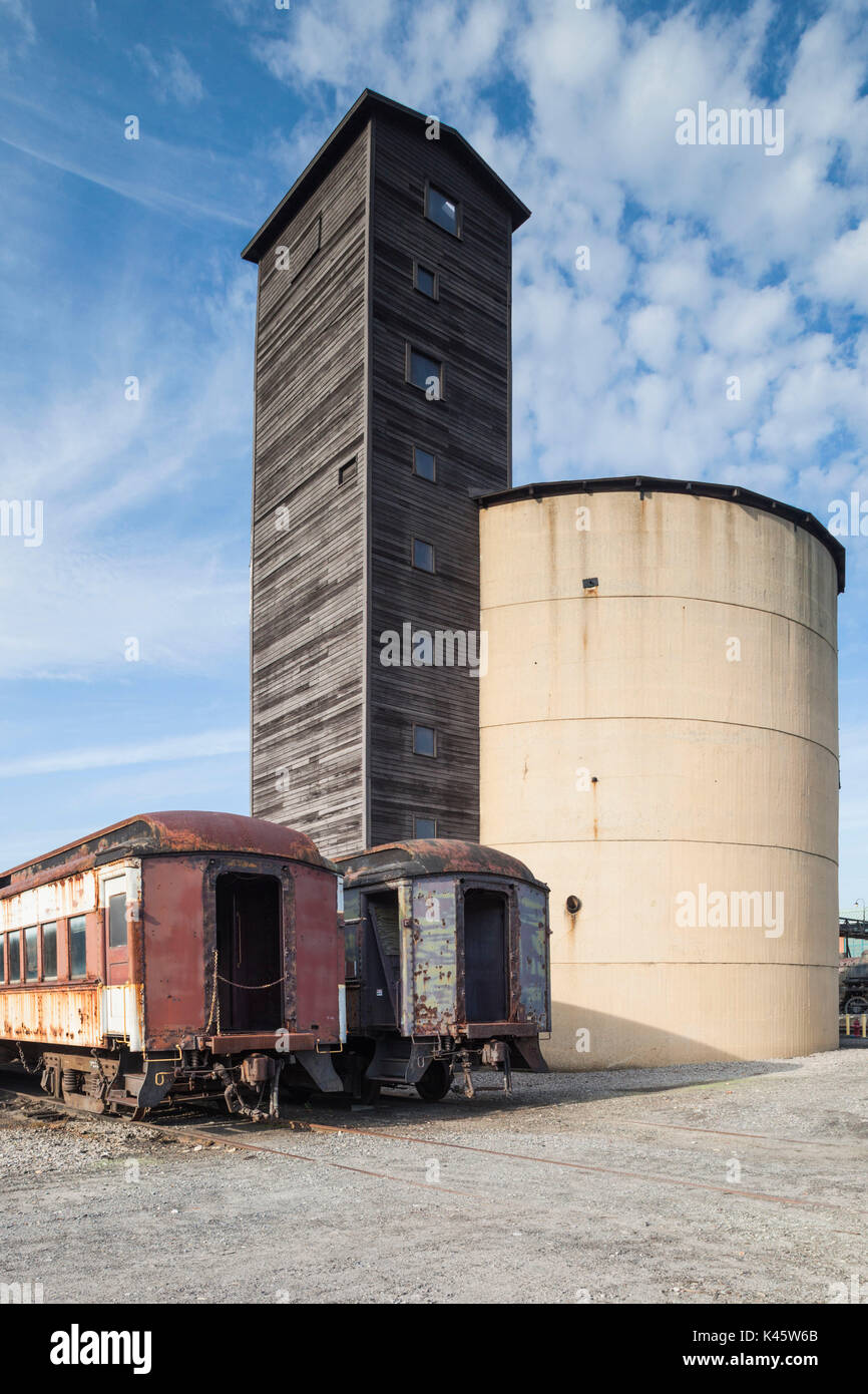 Steam era railroad cars hi-res stock photography and images - Alamy