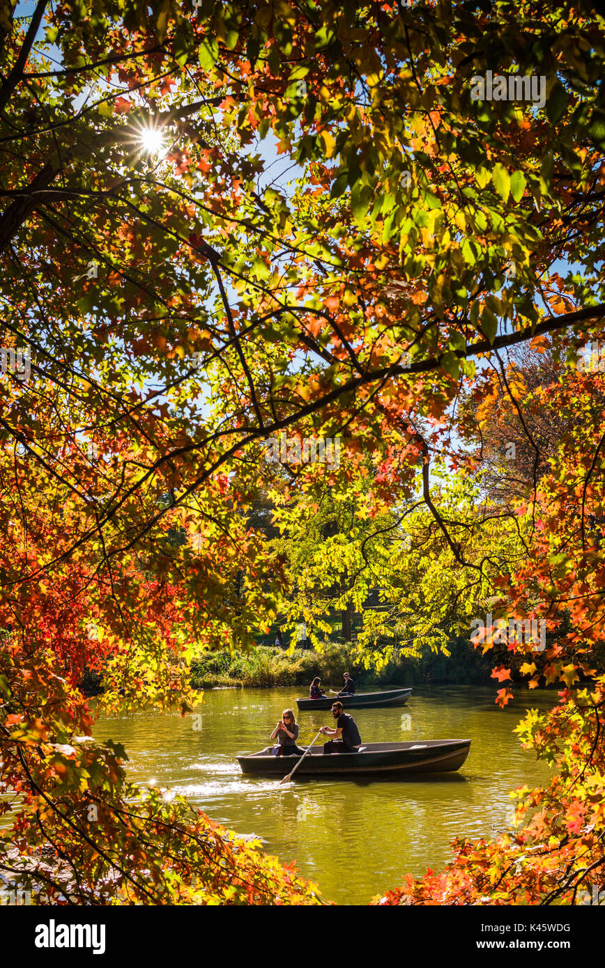 Central park rowboats hi-res stock photography and images - Alamy