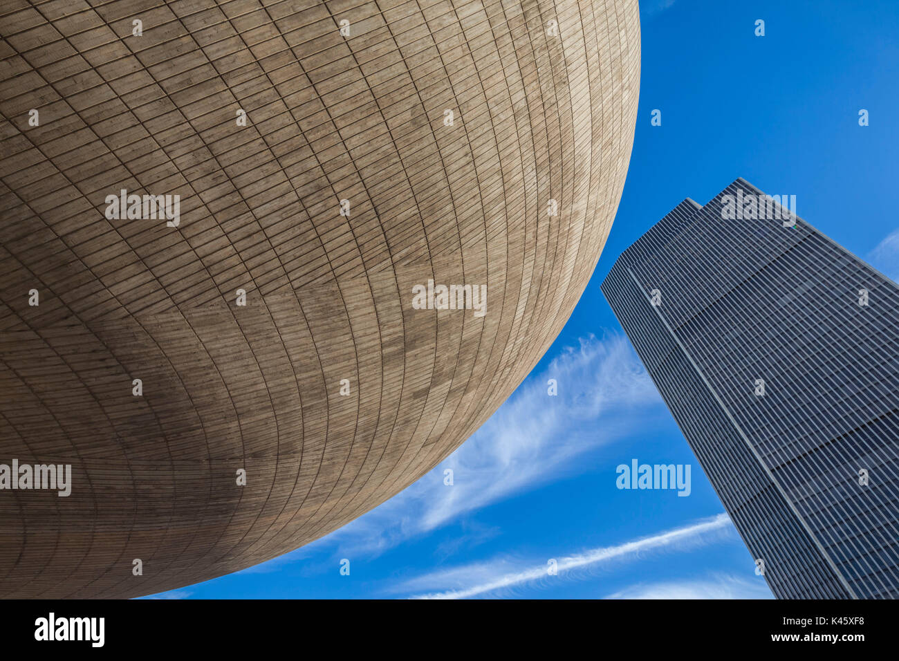 Egg tower hi-res stock photography and images - Alamy