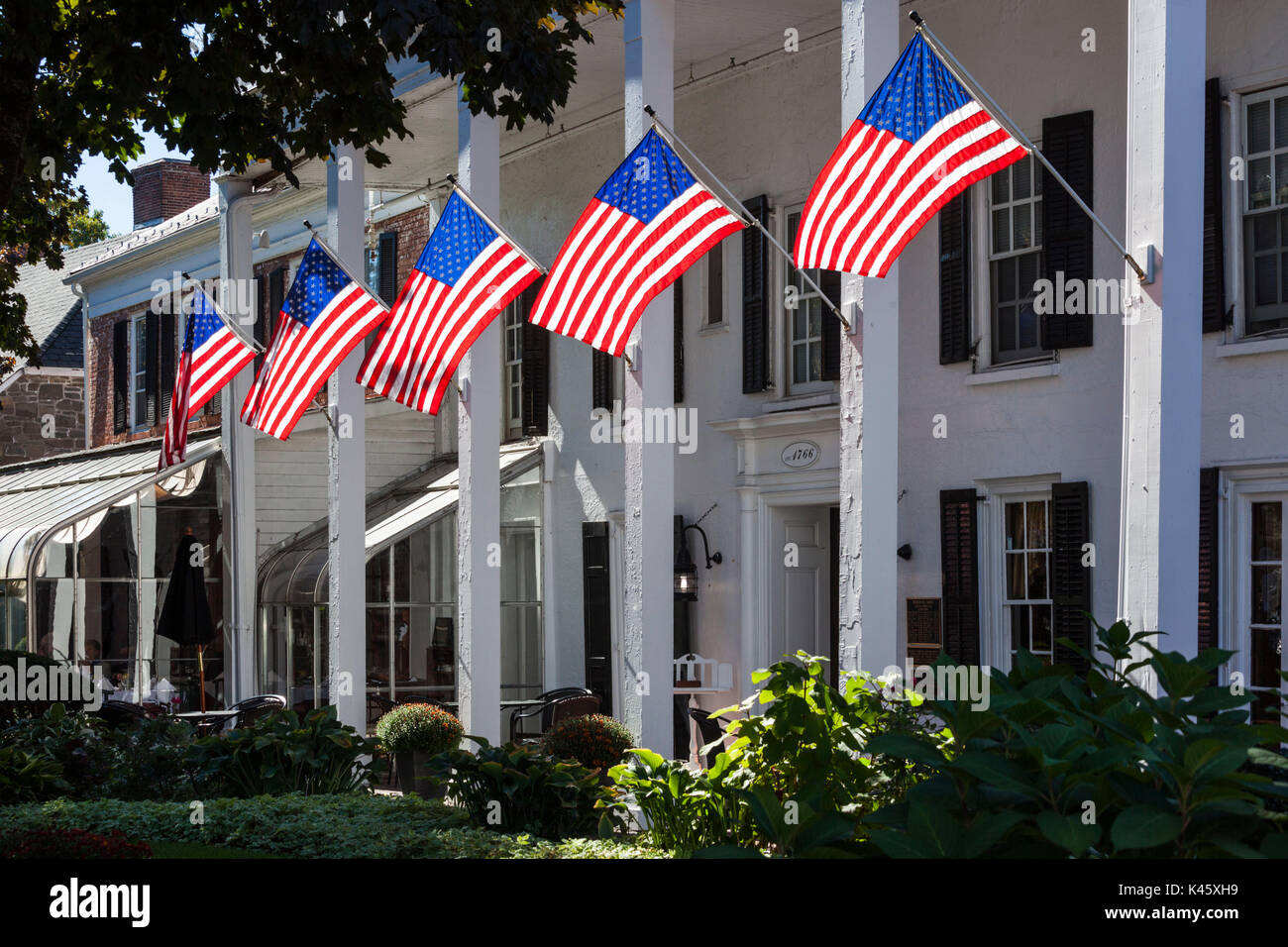 USA, New York, Hudson Valley, Rheinbeck, Beekman Arms-Delamater Inn ...