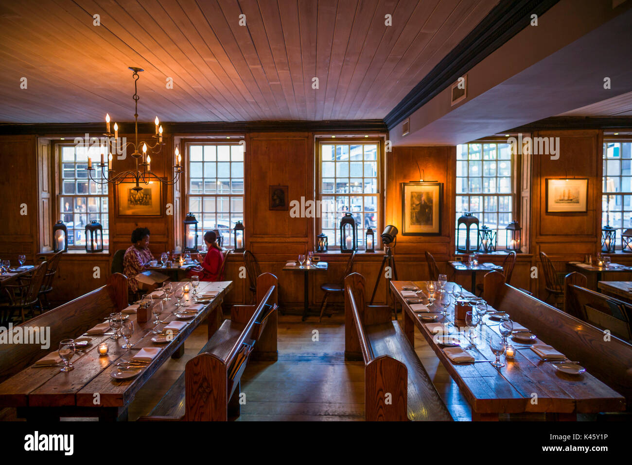 USA, New York, New York City, Lower Manhattan, Fraunces Tavern ...