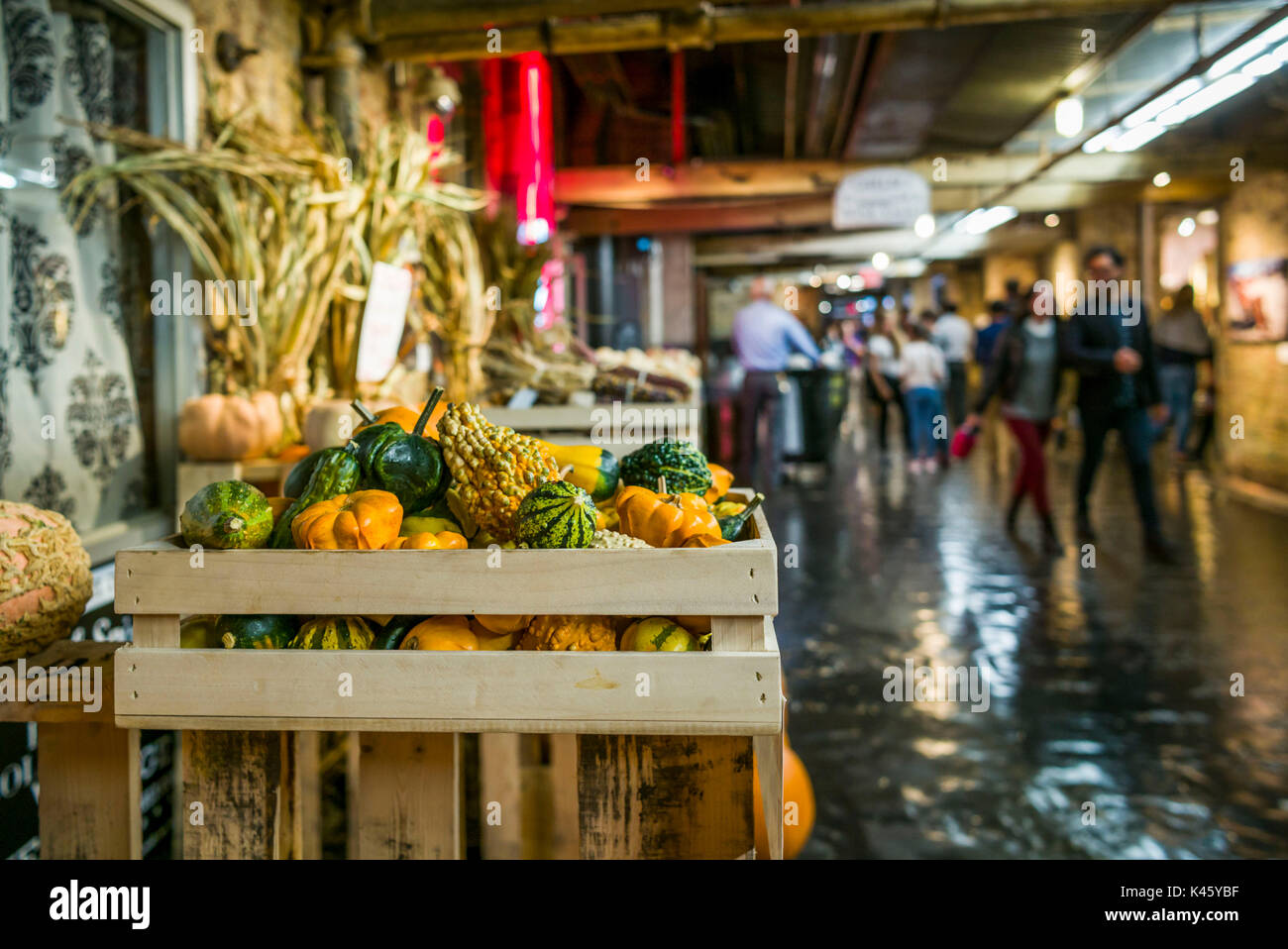 USA, New York, New York City, Lower Manhattan, Chelsea Market, interior ...