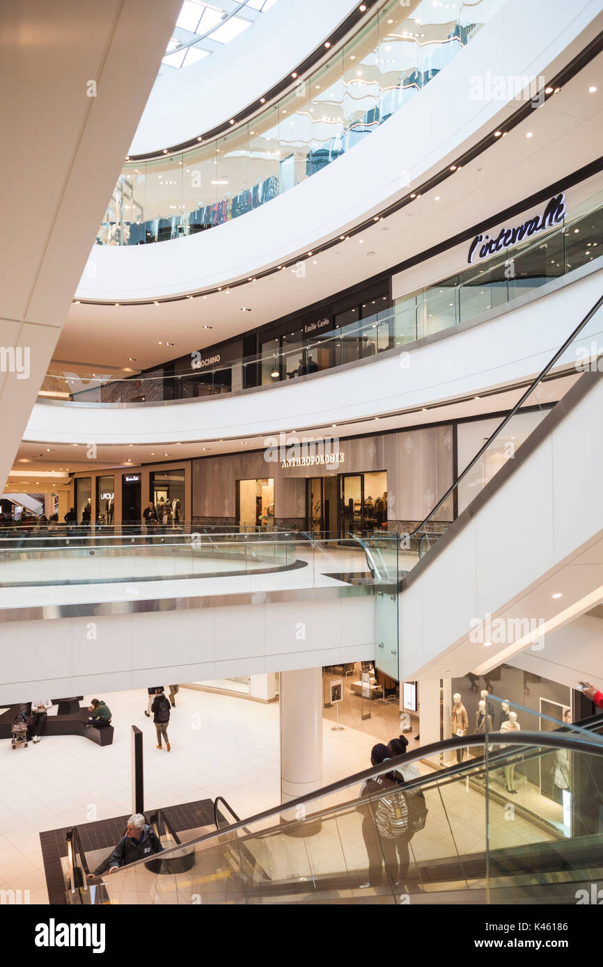 Canada, Ontario, Ottawa, capital of Canada, Rideau Centre shopping mall ...