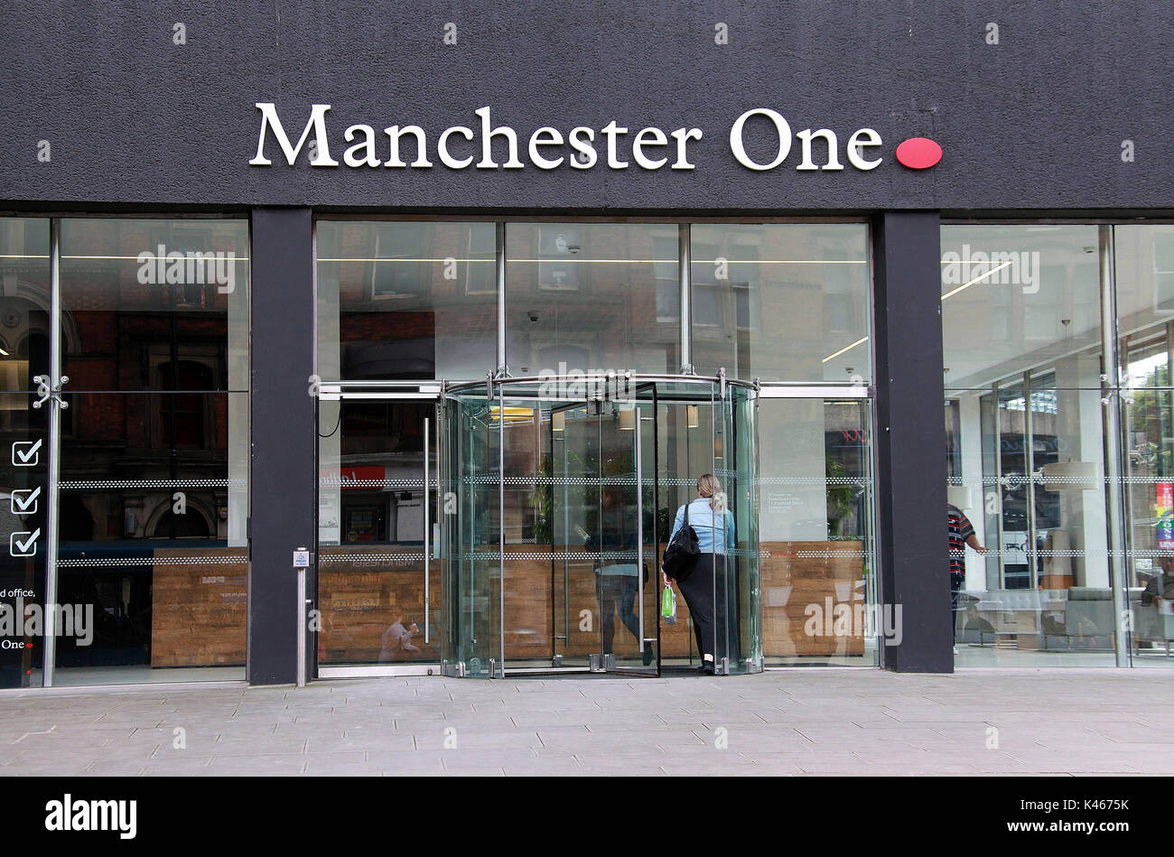 Iconic manchester hi-res stock photography and images - Alamy