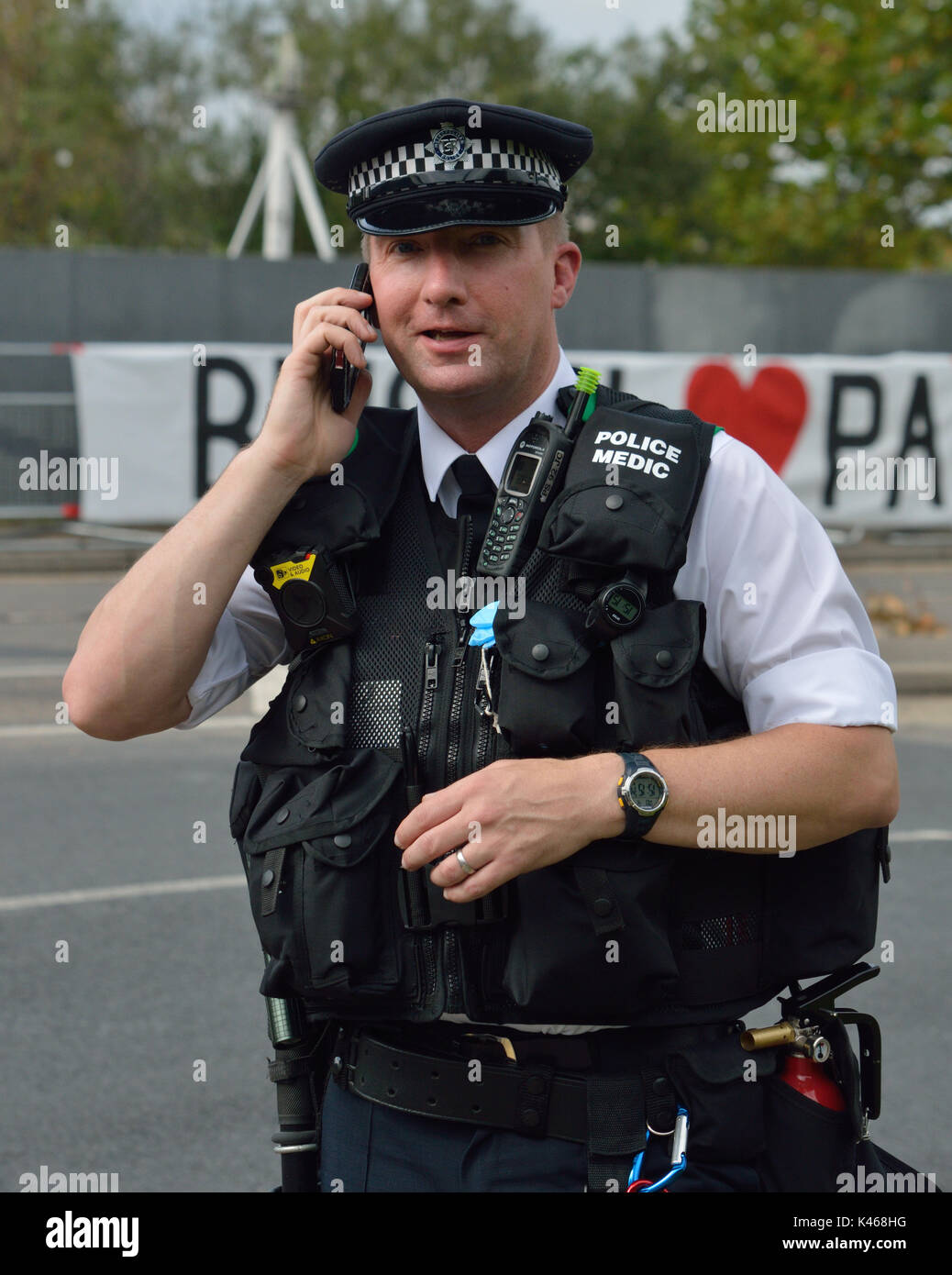 Police medic hi-res stock photography and images - Alamy