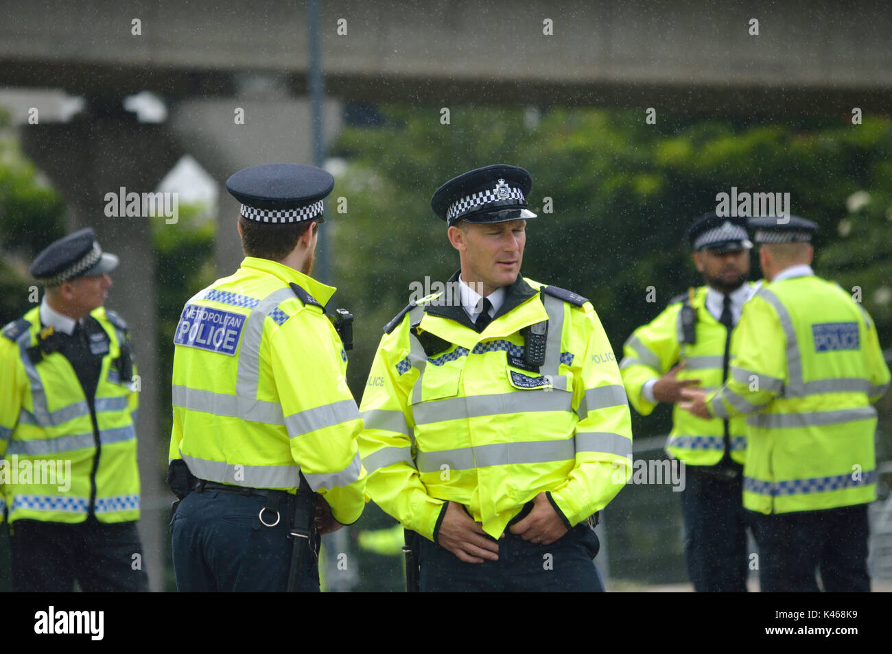 Metropolitan police control centre hi-res stock photography and images ...