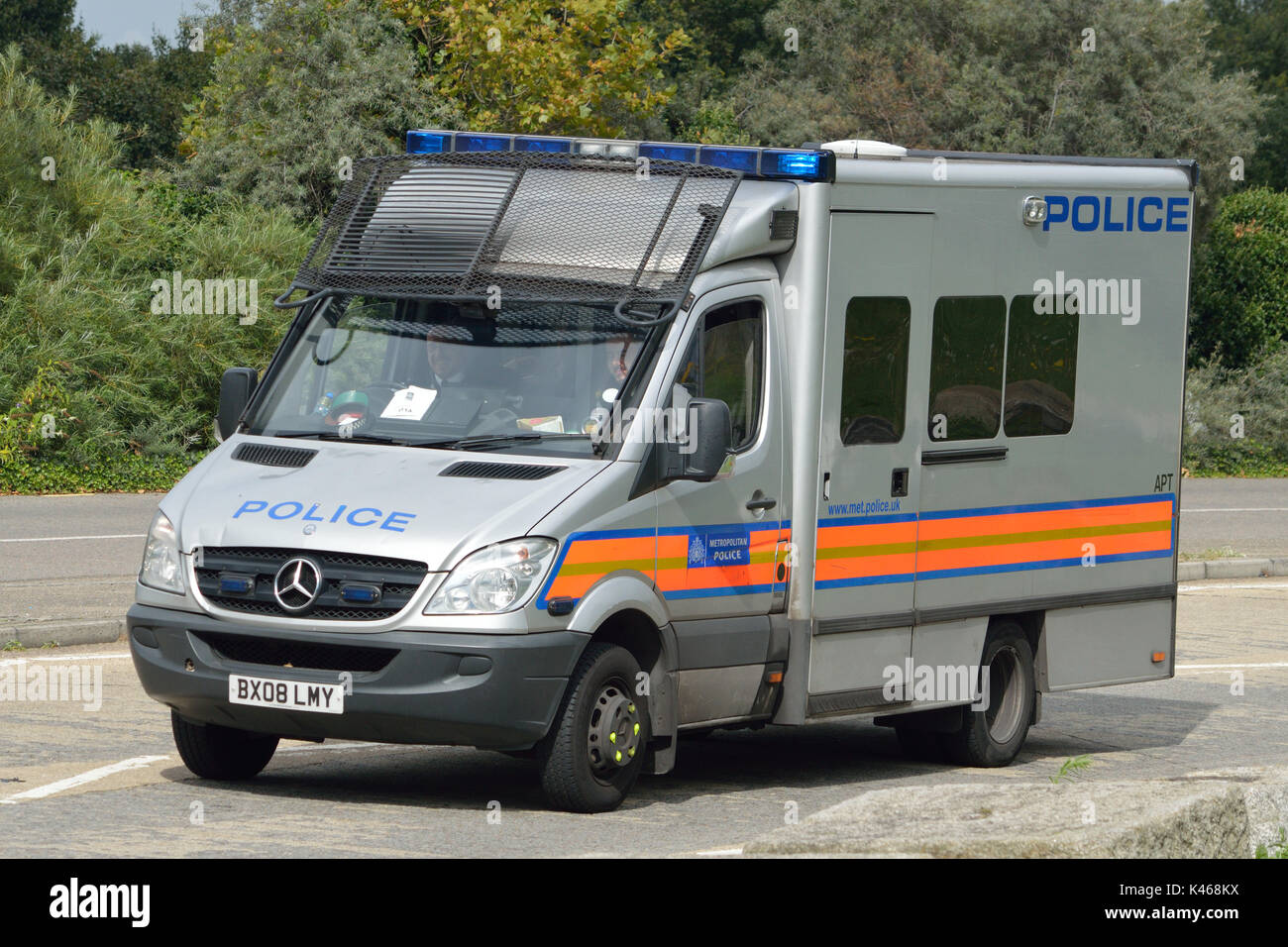 London england uk police van hi-res stock photography and images - Alamy