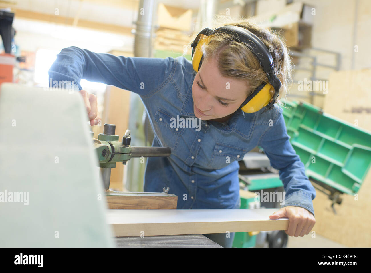 Bench band saw hi-res stock photography and images - Alamy