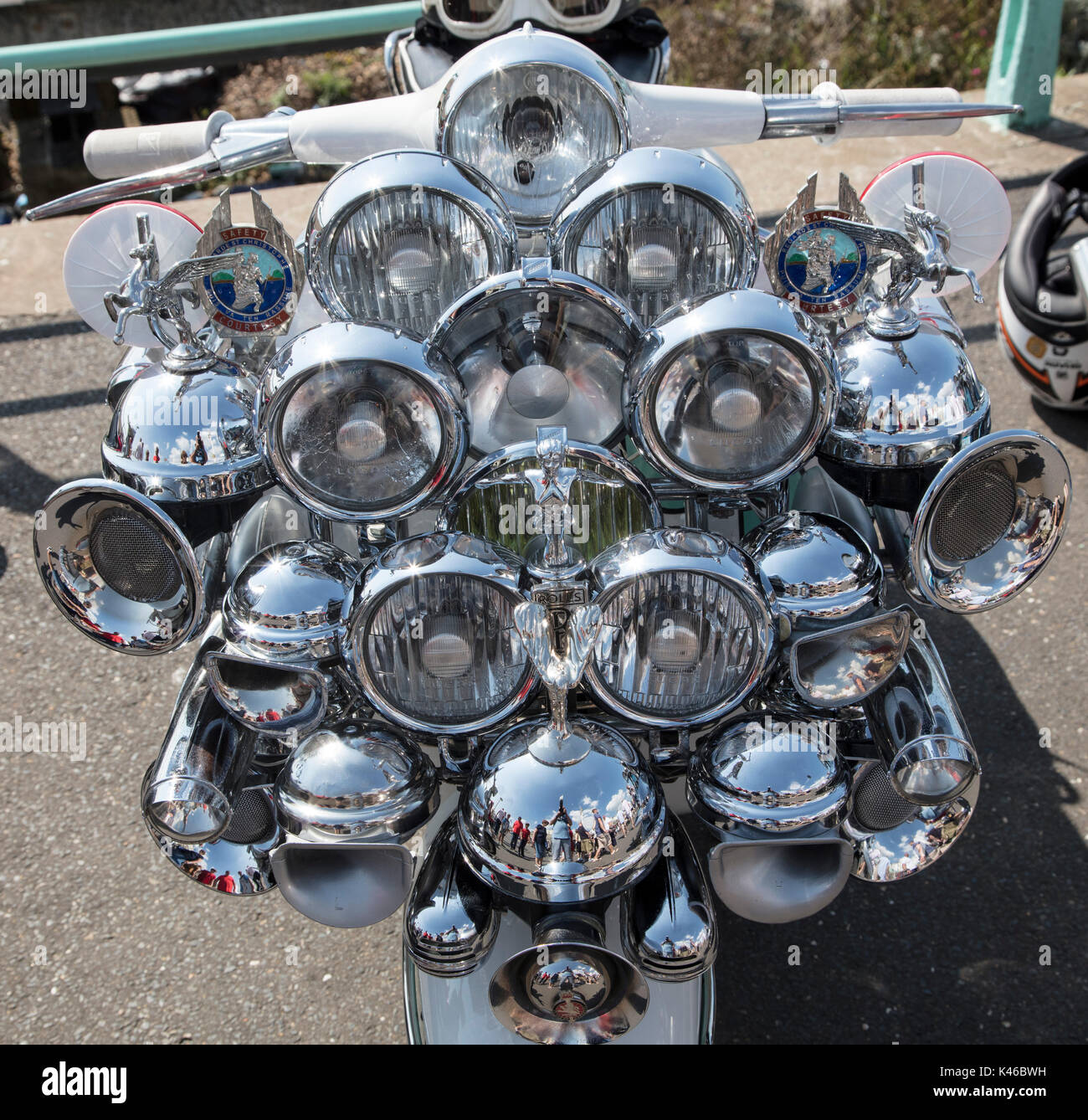 Mods in brighton 1960's hi-res stock photography and images - Alamy