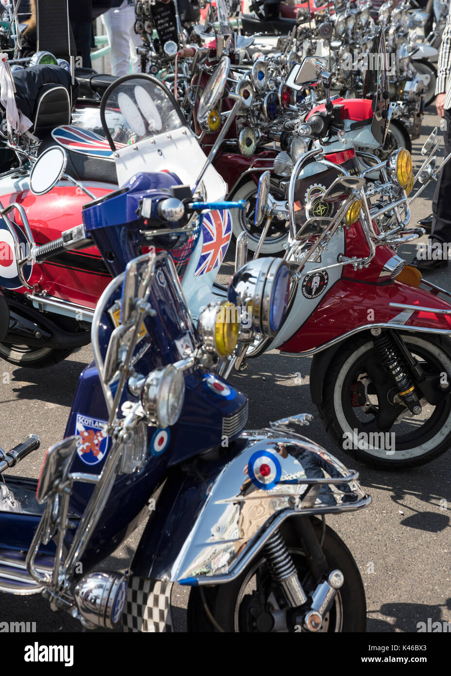 Mods brighton 1960s hi-res stock photography and images - Alamy