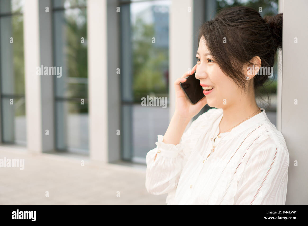 Office lady hi-res stock photography and images - Alamy