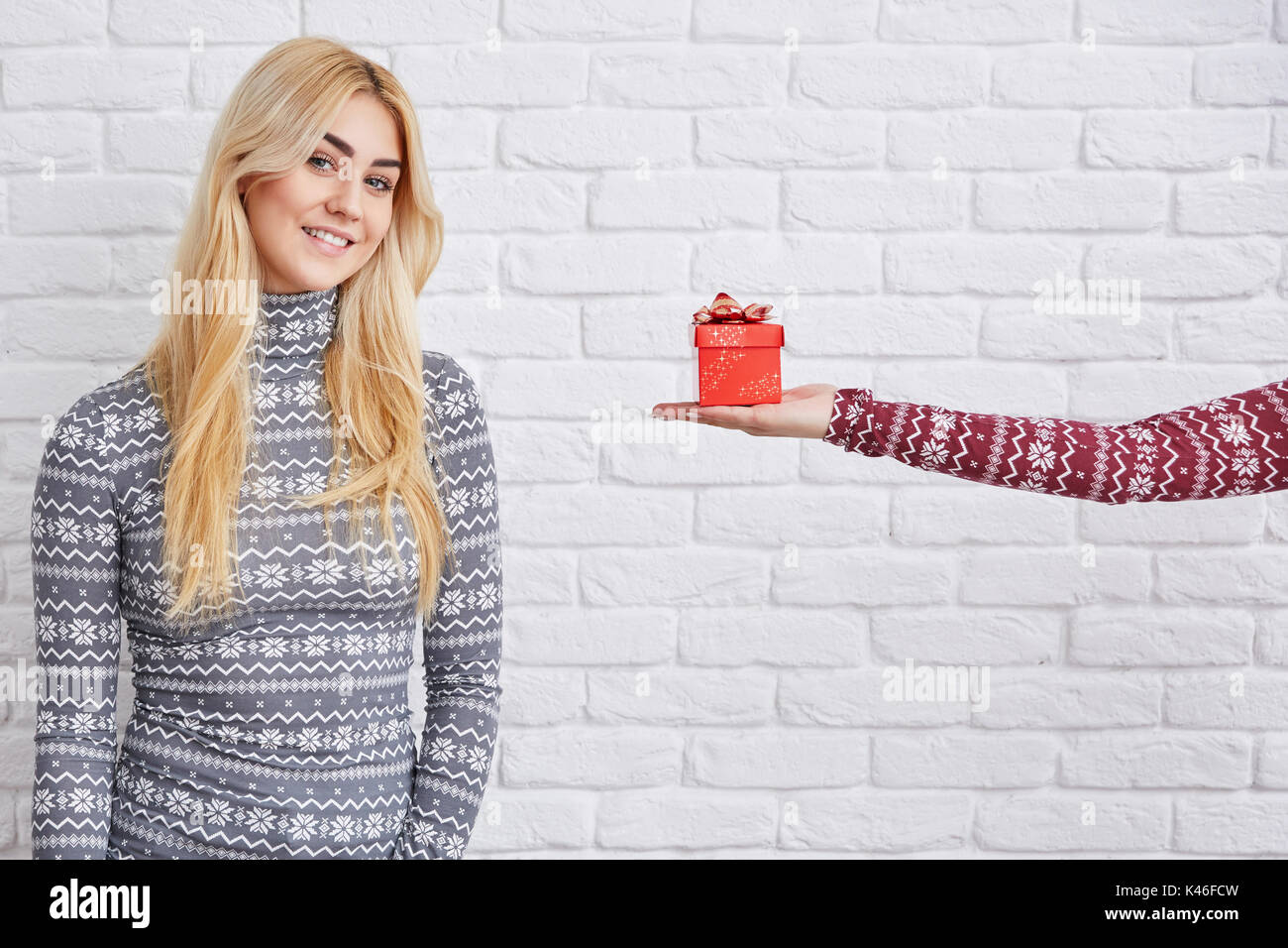 Female getting present hi-res stock photography and images - Alamy