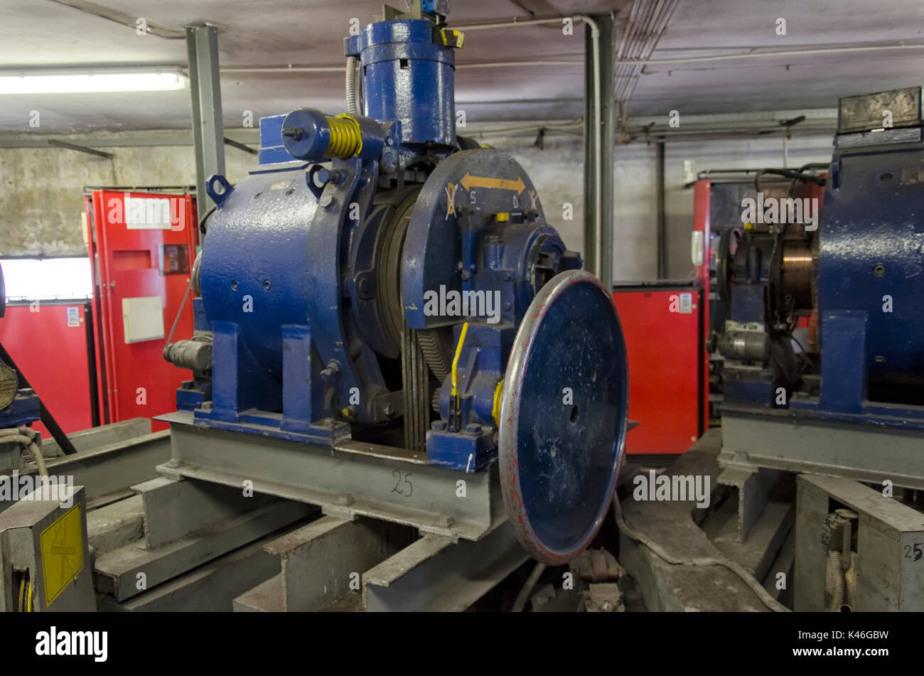 Elevator machine room hi-res stock photography and images - Alamy