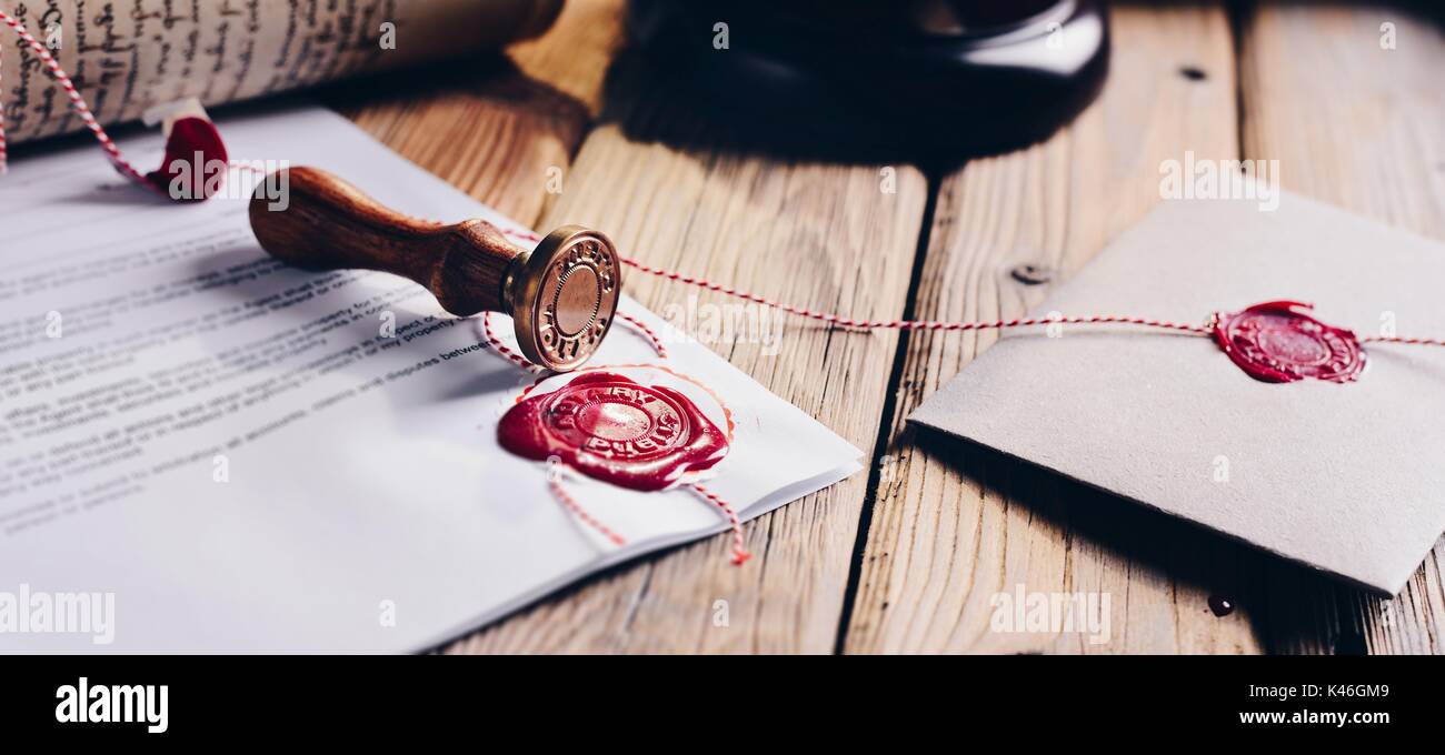 Wax notary seal on document hi-res stock photography and images - Alamy