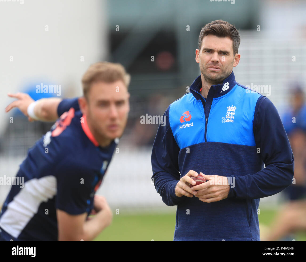 Jimmy anderson stuart broad hi-res stock photography and images - Alamy