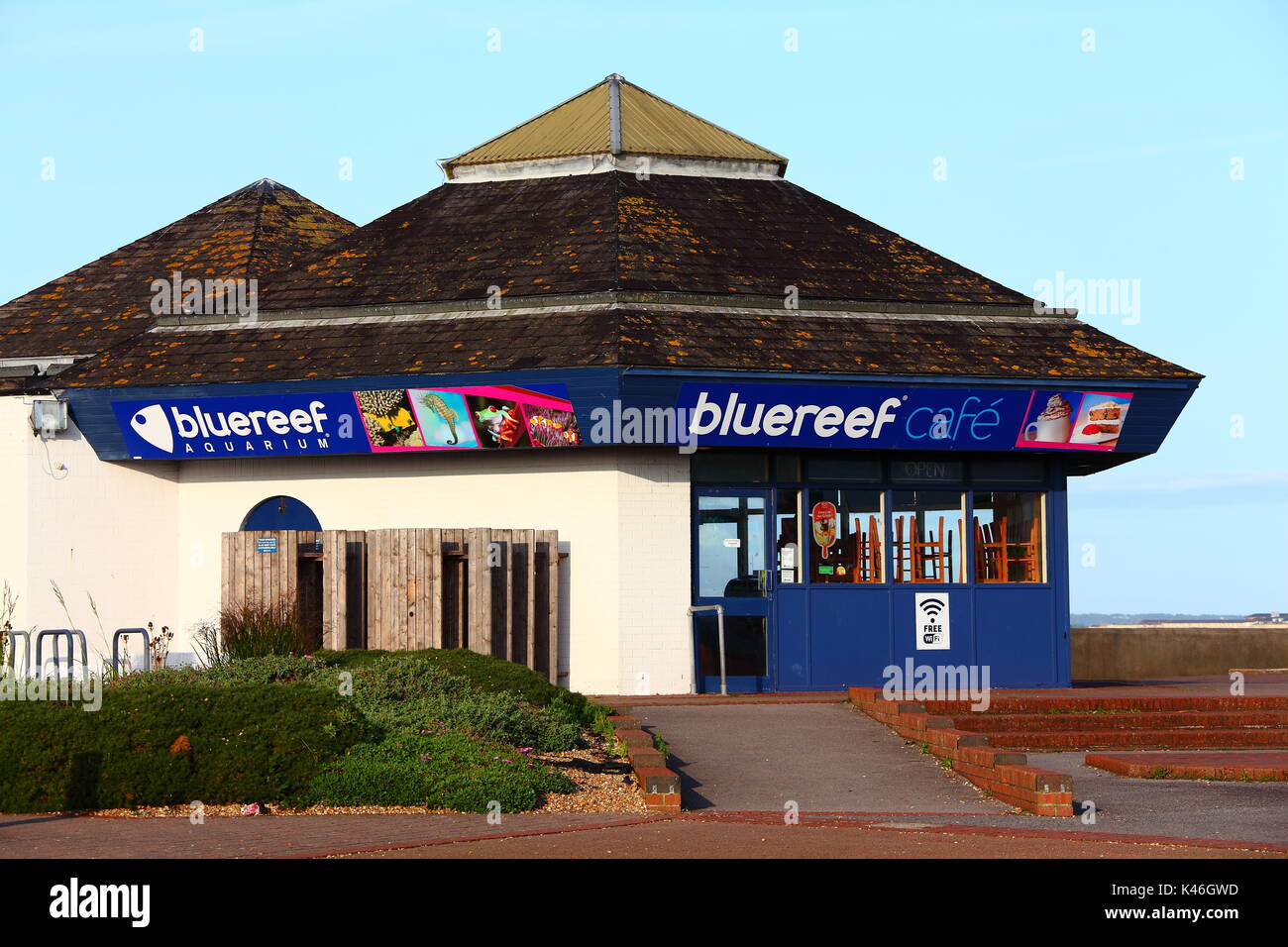 The Blue Reef Centre in Southsea Stock Photo - Alamy