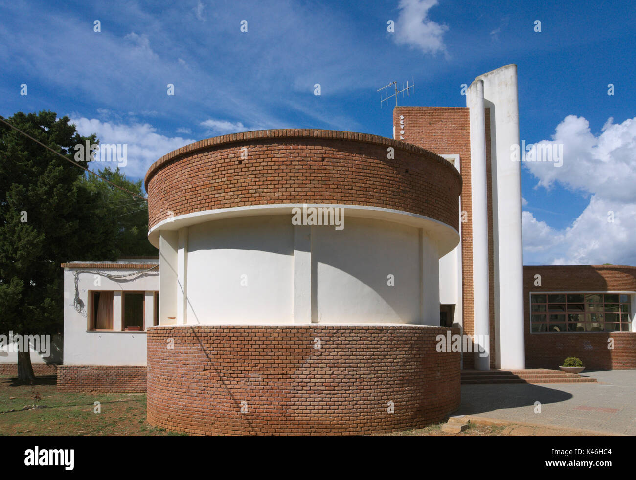 elementary school,(1935) Italian rationalism,(Arturo Miraglia) Fertilia ...