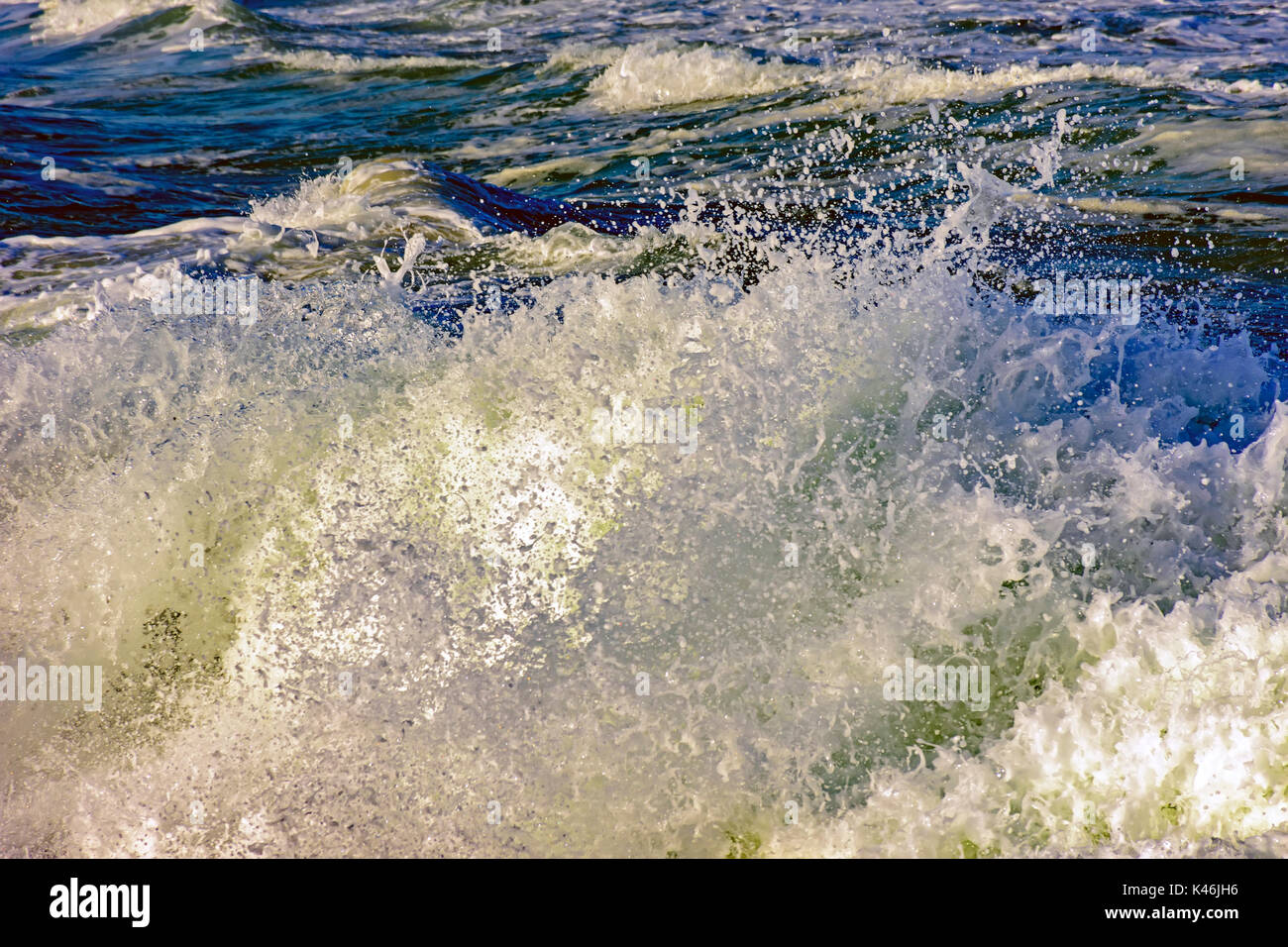 Fast flow fresh water foam hi-res stock photography and images - Alamy