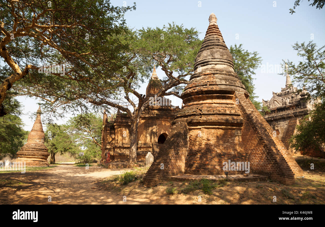 Red brick Buddhist temples at the ancient city of Bagan, Myanmar Stock ...