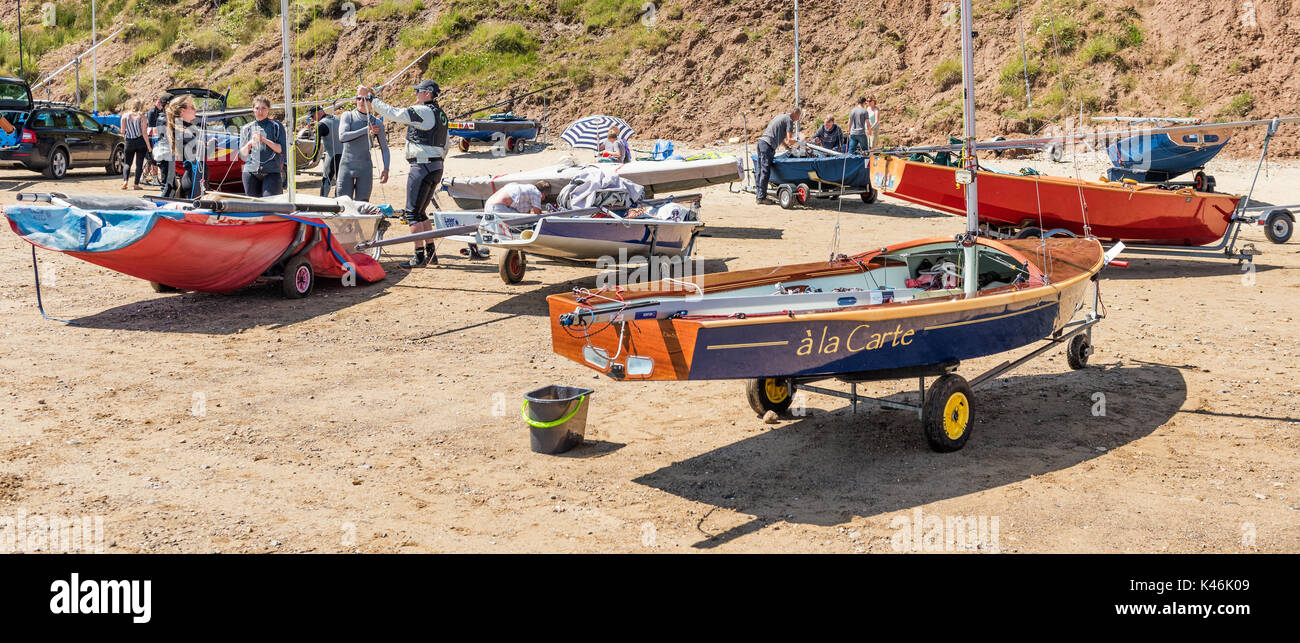 Preparing yachts at Filey sailing club Stock Photo - Alamy