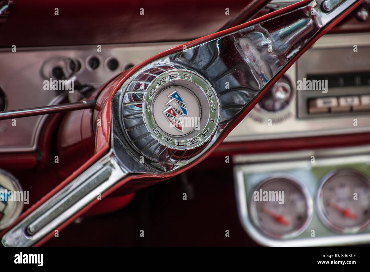 Buick electra 225 convertible power steering wheel Stock Photo - Alamy