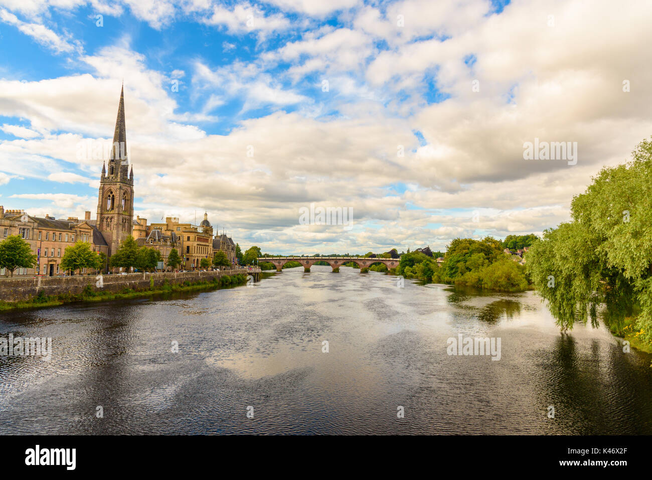Perth scotland city centre hi-res stock photography and images - Alamy