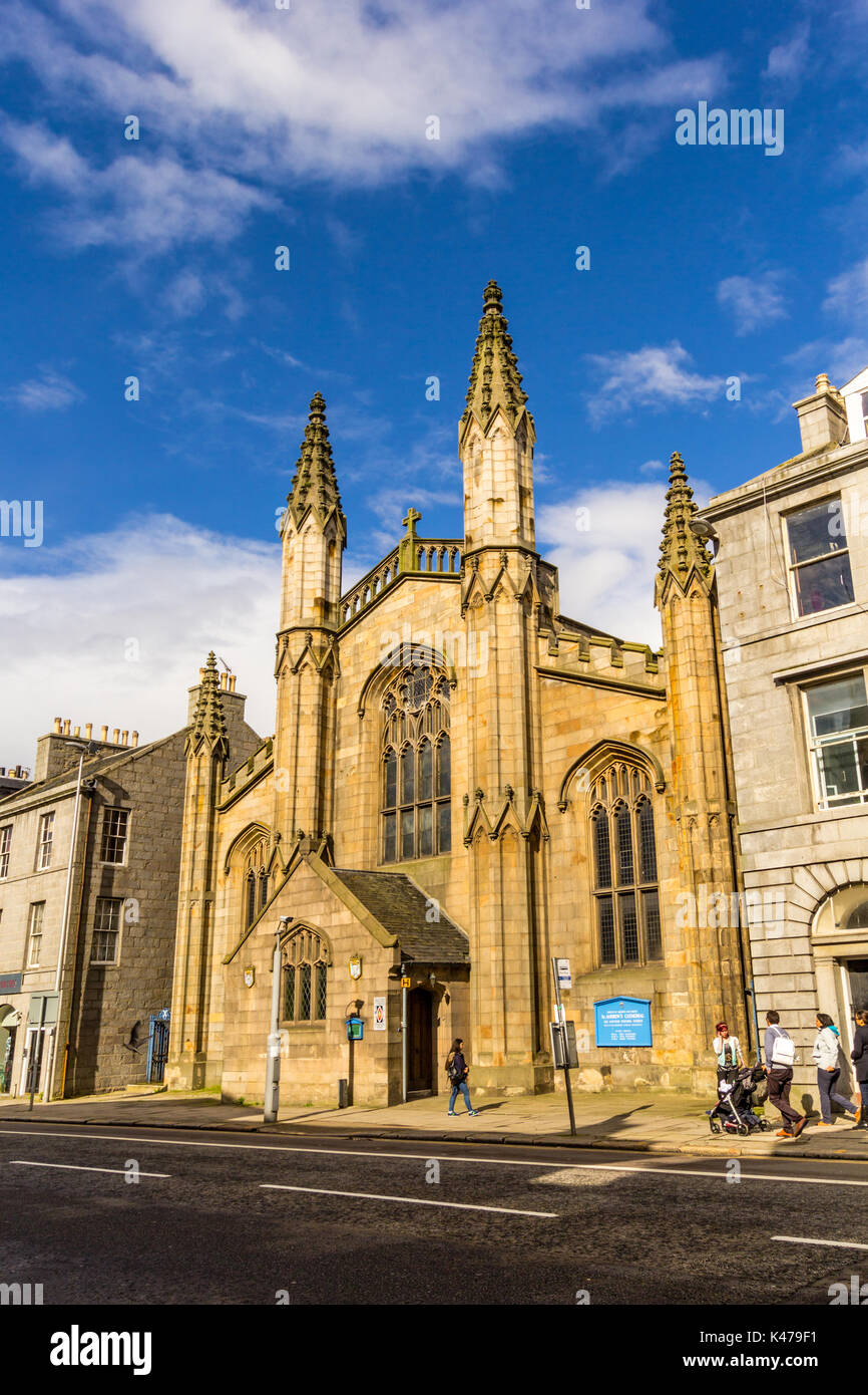 Aberdeen streets hi-res stock photography and images - Alamy