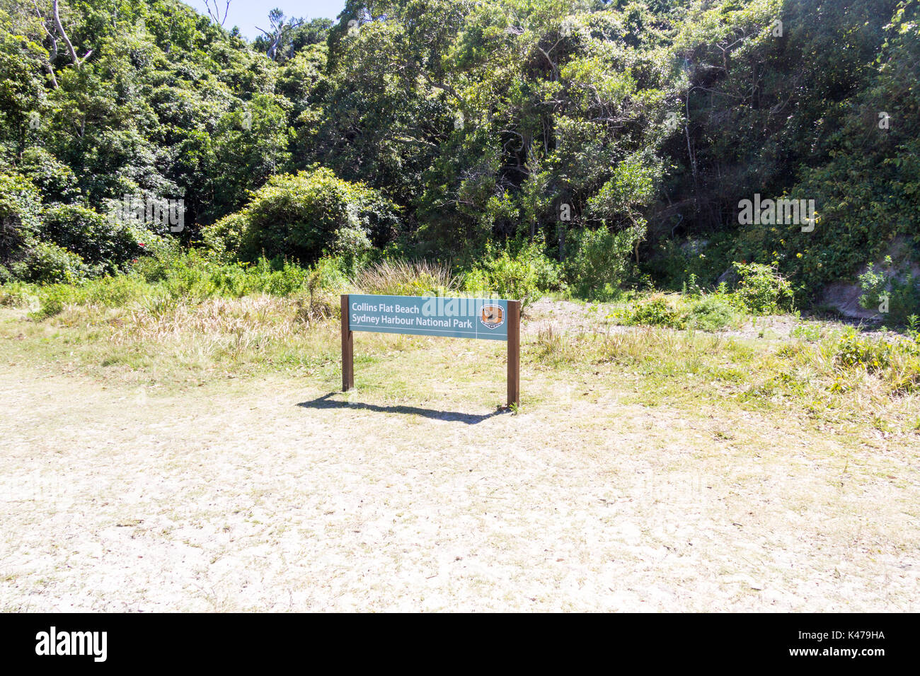 Sign for Collins Flat Beach, Sydney Harbour National Park, Manly ...