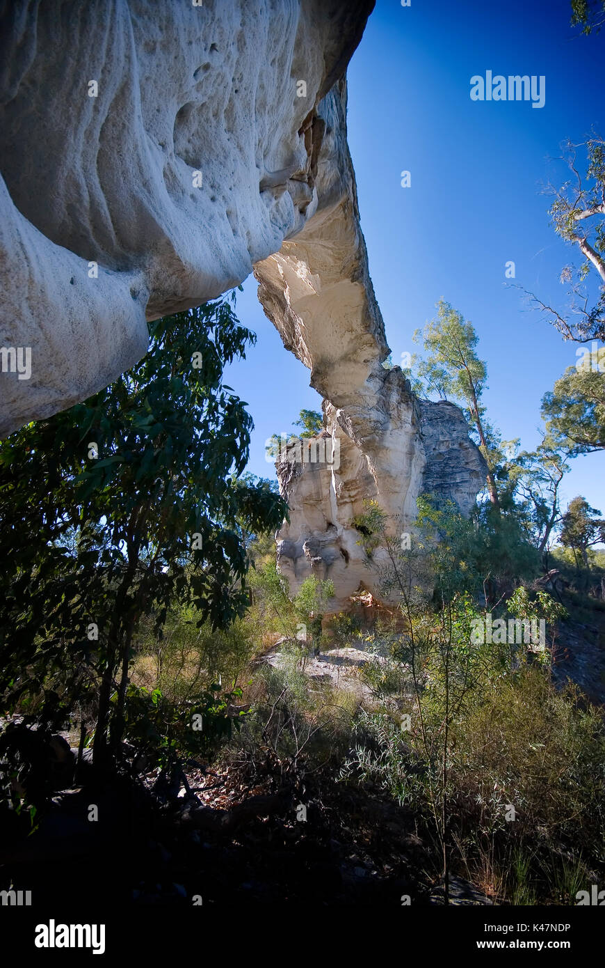 Central park arch hi-res stock photography and images - Alamy