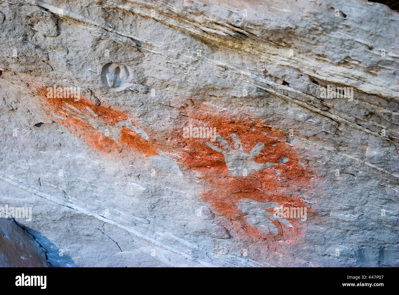 Aboriginal Art Gallery Mt Moffatt National Park Stock Photo - Alamy