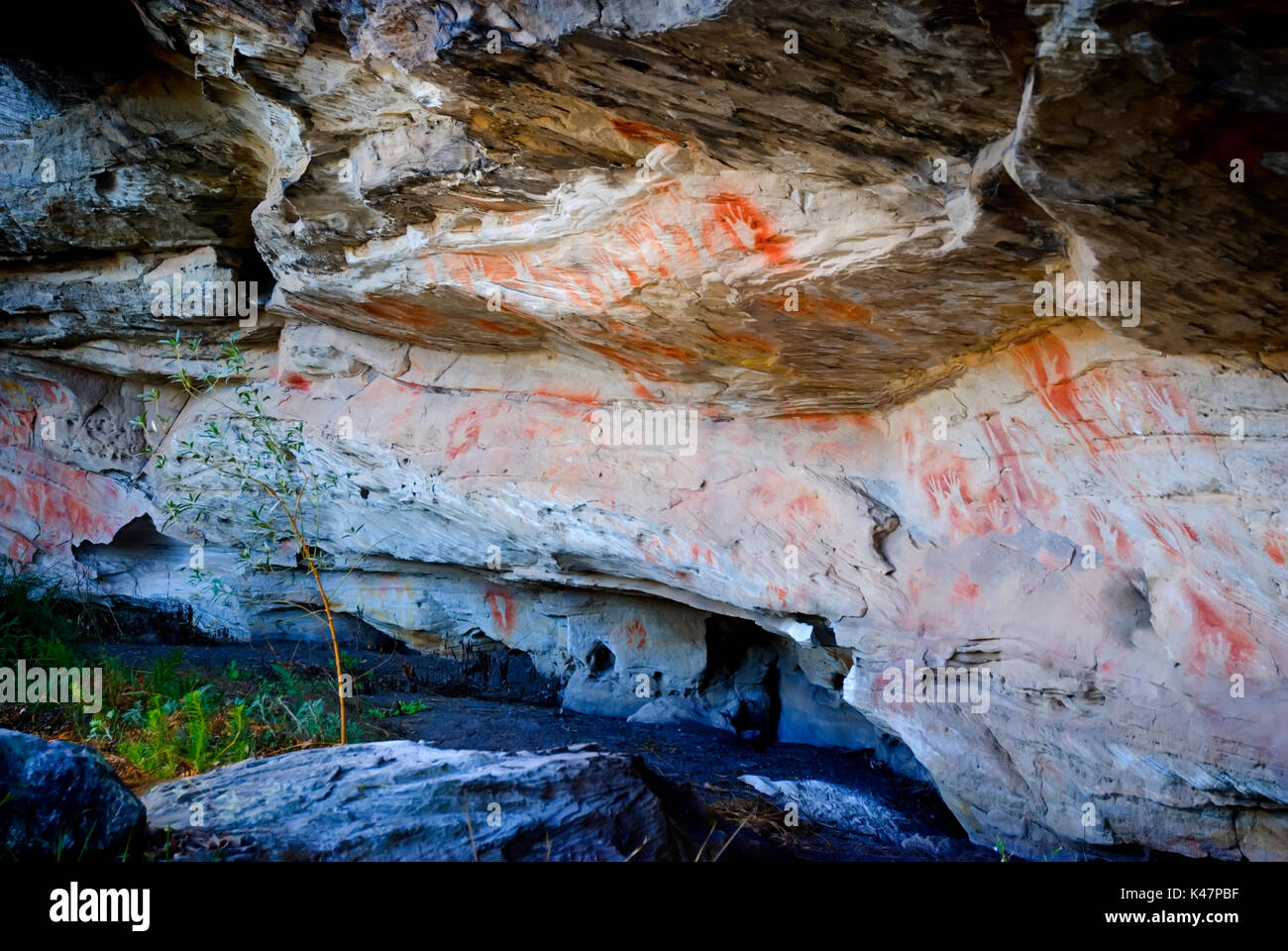 Aboriginal Art Gallery Mt Moffatt National Park Stock Photo - Alamy