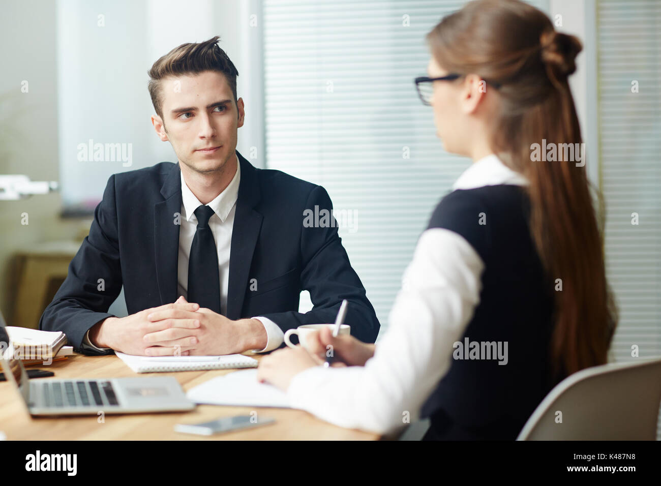 Interview hi-res stock photography and images - Alamy