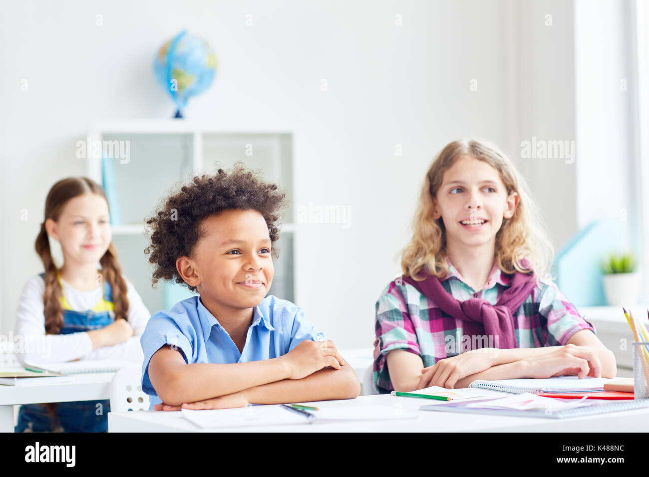 Intercultural learners hi-res stock photography and images - Alamy