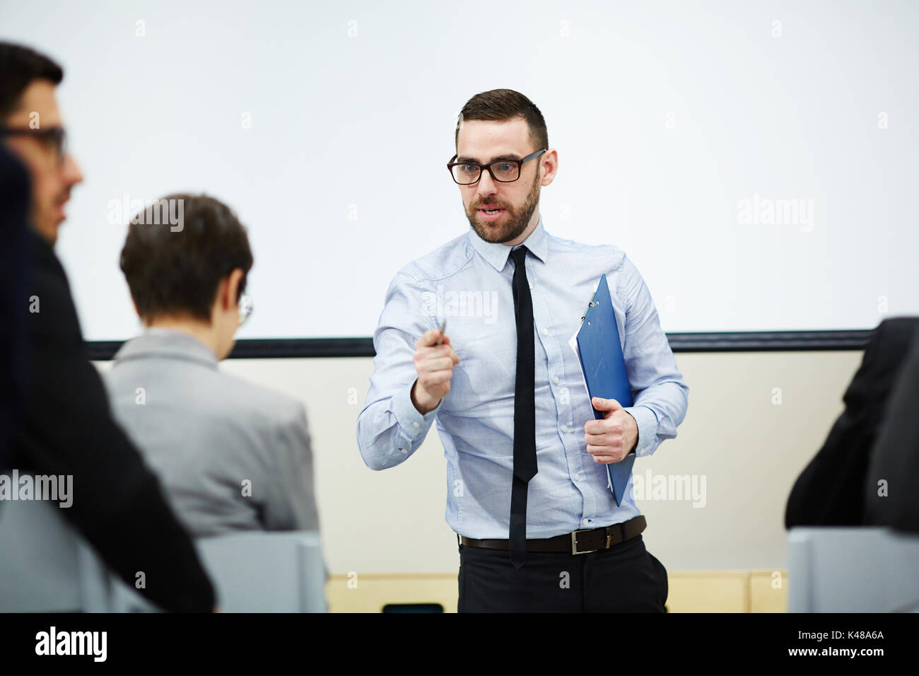 Teaching lecturer hi-res stock photography and images - Alamy