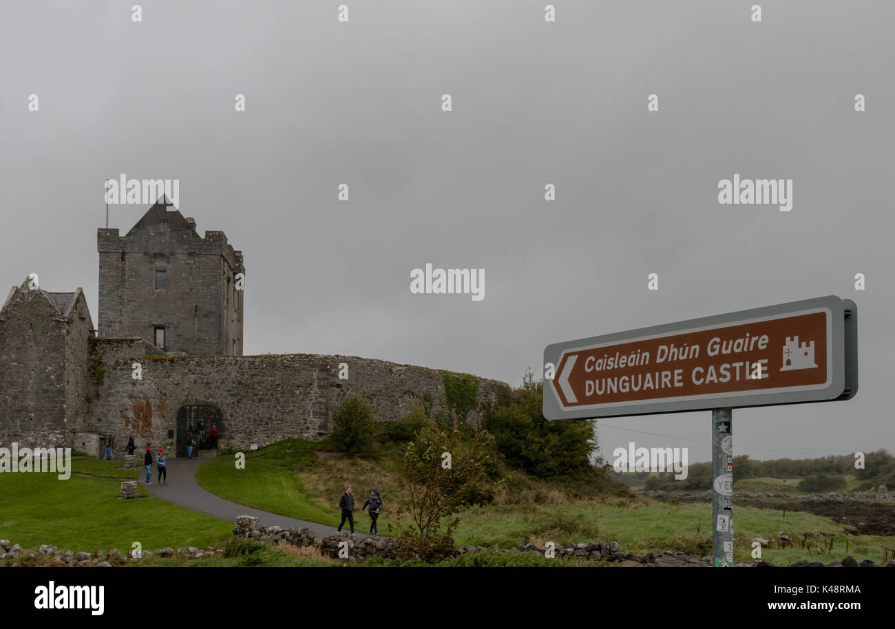 Kinvara ireland hi-res stock photography and images - Alamy