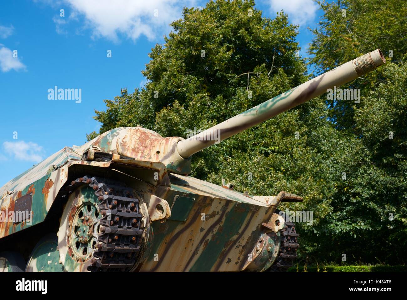 Panzer tank normandy 1944 hi-res stock photography and images - Alamy