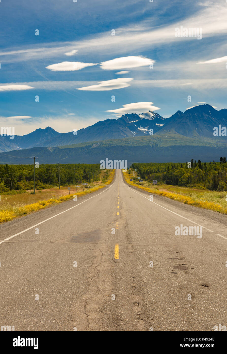 Alaska Highway, Alcan, Yukon Territory, Canada Stock Photo - Alamy