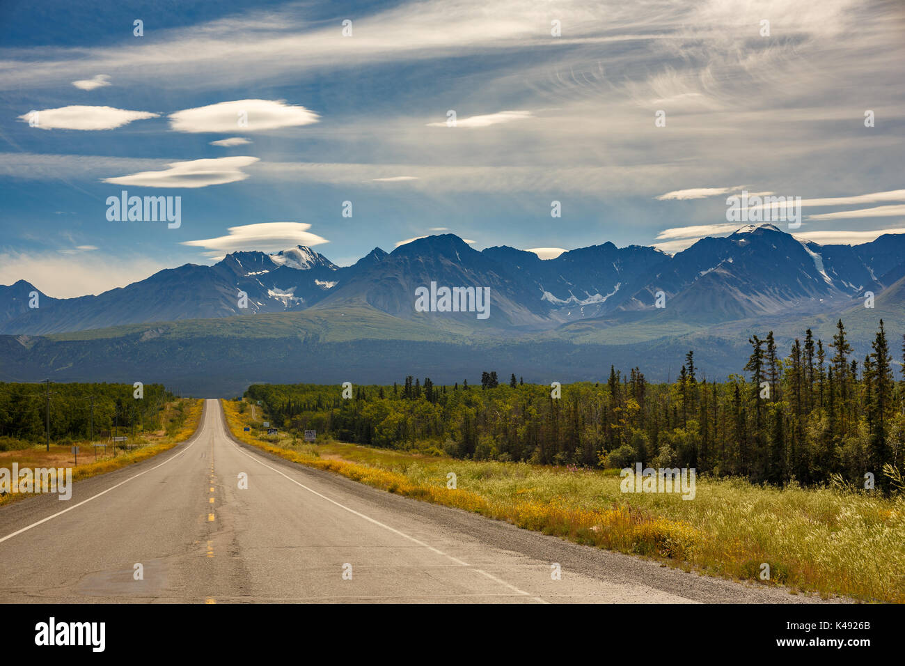 Alaska Highway, Alcan, Yukon Territory, Canada Stock Photo - Alamy